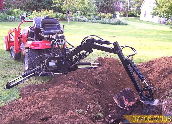 P.F. Engineering — Do-it-yourself Plans — Gallery - Micro Hoe